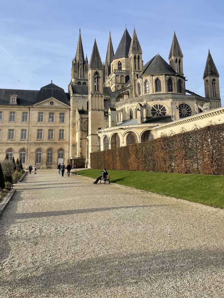 TOP 8 des visites et choses incontournables à faire à Caen – Visite de Caen